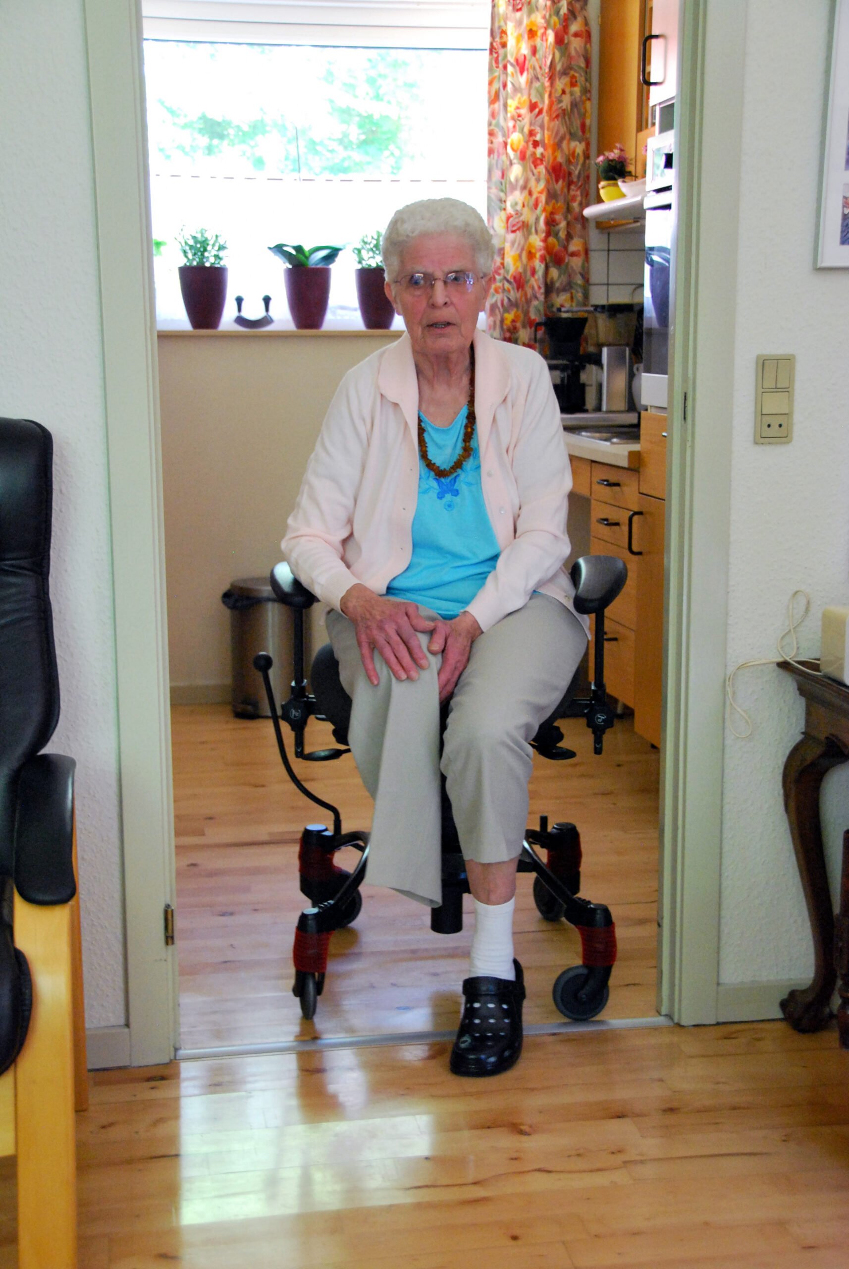 Vela Tango 700 manual lift | Backworld